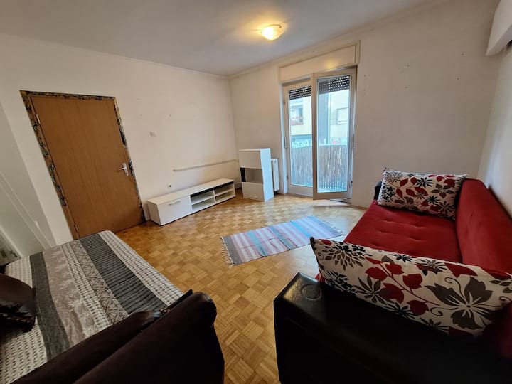 Minimalistic Flat In The Centre - Novi Sad