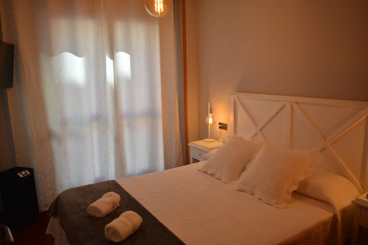 Apartamento Edif. Plaza Gran Vía    (Wifi/parking) - Salamanca