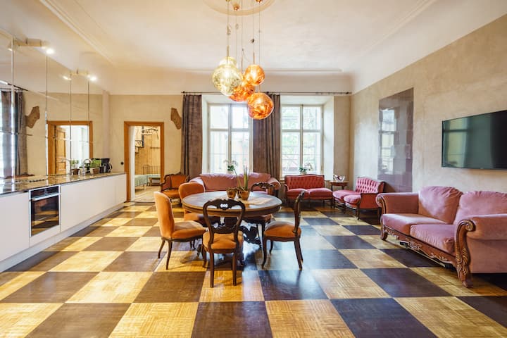 Glamorous Apt In Old Town+glazed Tile Fireplace. - Tallinn