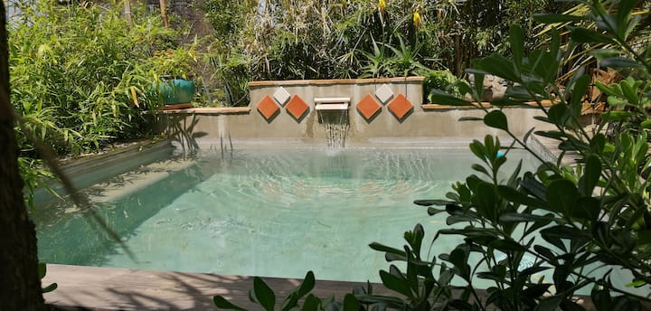 Uzès : Maison  Avec Jardin Et Bassin De Baignade - Uzès