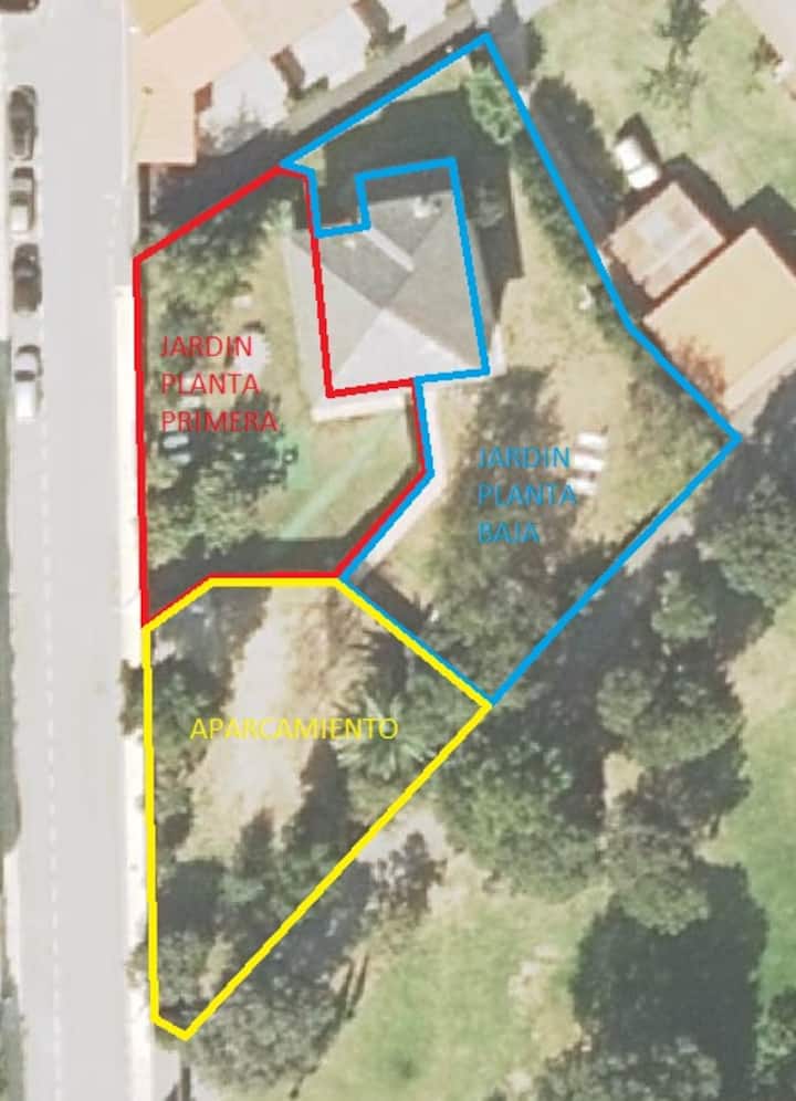 Primera Planta De Casa Con Jardínes Y Aparc. Priv. - Noja