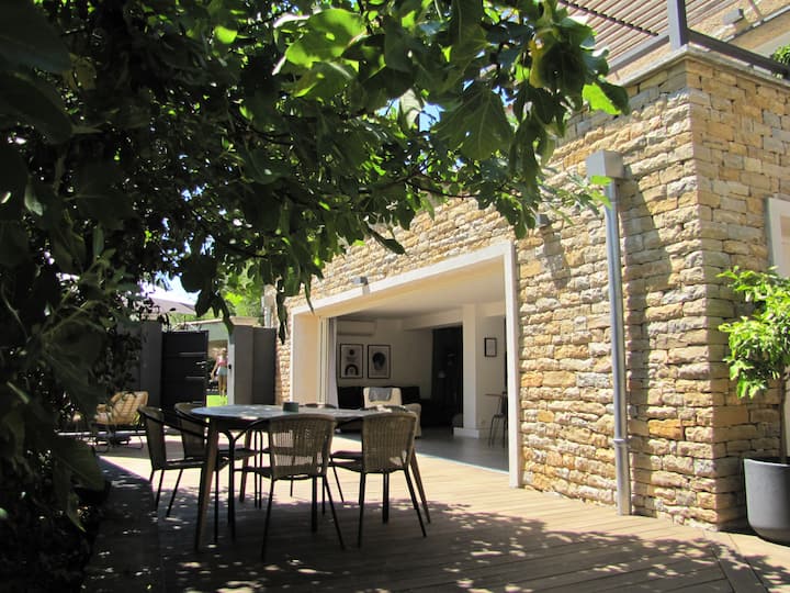 Appartement En Rez De Jardin Avec Hammam - Cuers