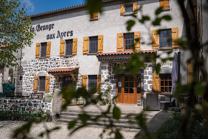 Gîte "Chardon" à La Grange Aux Ayres - Aydat