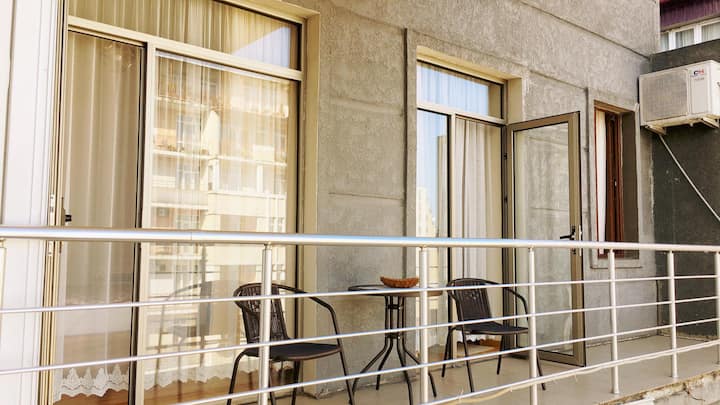 Bright 10th Floor Apartment With City Views - Batumi