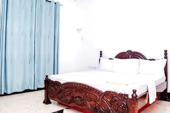 Furaha Apartment Stay & Explore Old Town Free Tour - Mombasa