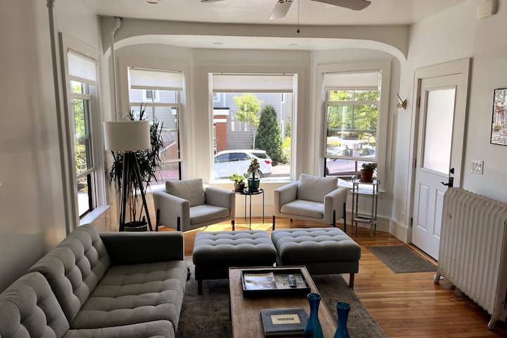 Lovely, East End, One Bedroom Apartment. - Portland, ME