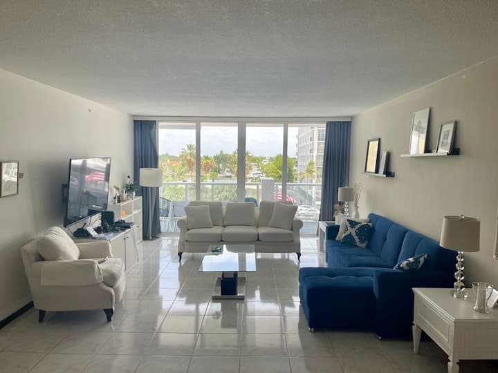 Precioso Apartamento En Miami Beach,sobre La Playa - Miami Beach