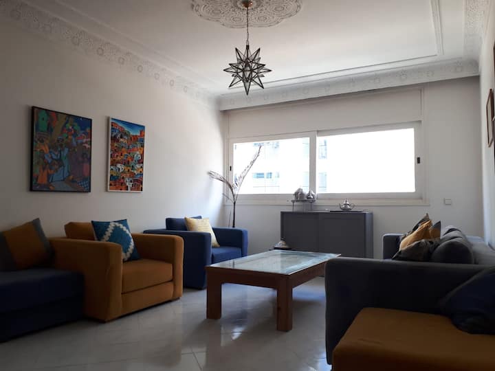 Bel Appartement Très Bien Situé - Rabat