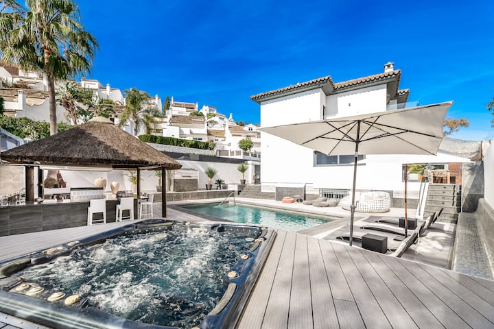 Villa Banus | À 8 Minutes Du Port Et De La Plage - Marbella