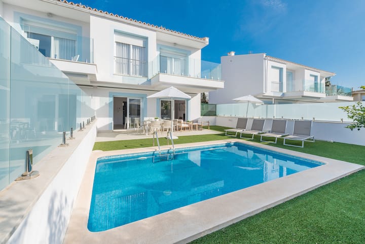 Villa Lago B: Vacaciones En La Playa De Mallorca - Can Picafort