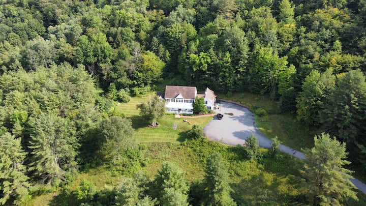 Authentic And Refined Woodstock/barnard Estate - Woodstock, VT