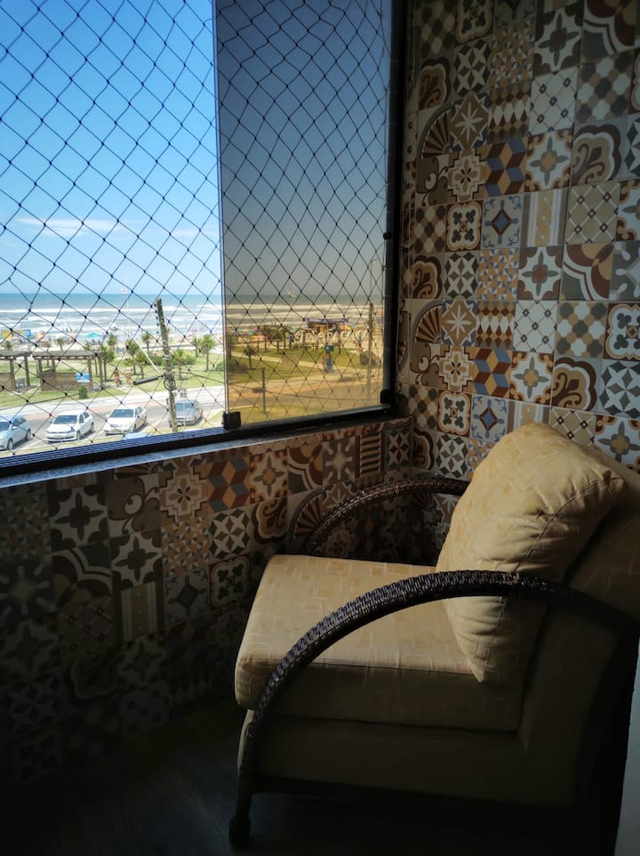 Apto De Frente Para O Mar, Wi-fi, Chuveiro A Gás - Capão da Canoa