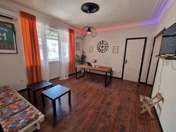 The Belgrade City Gateway With Free Public Parking - Belgrade