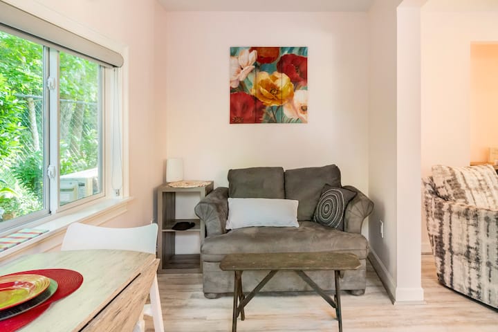 Comfy Chocolate House-30+day-currently Unavailable - Roanoke, VA