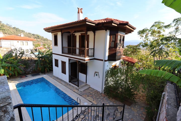 Luxury Villa In Beautiful Surroundings In Akyaka - Akyaka