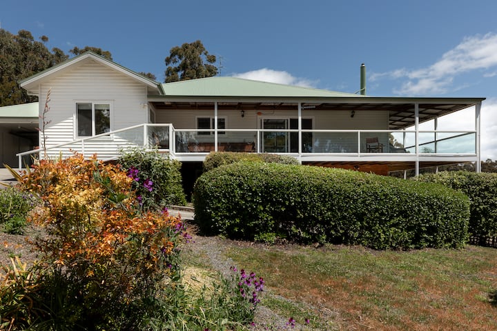 The Wattle House - Bruny Island - Bruny Island