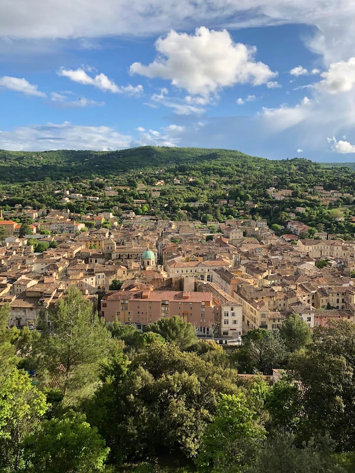 Belle Maison Piscine Avec Vue
Au Coeur Du Luberon - Rustrel