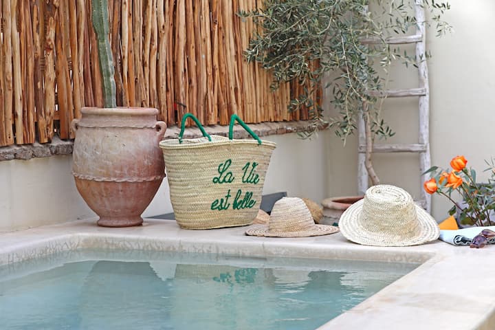 Riad Familial Privé En Médina - Bassin Et Terrasse - 
