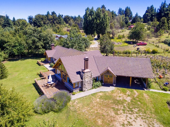 Casa Y Habitación De Huéspedes Costa De Lago - San Carlos de Bariloche