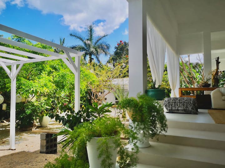 Home One. - Mauritius
