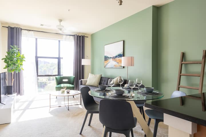 Lux | Upscale & Fresh 2 Br Heart Of Old Town - Dca - National Harbor, MD