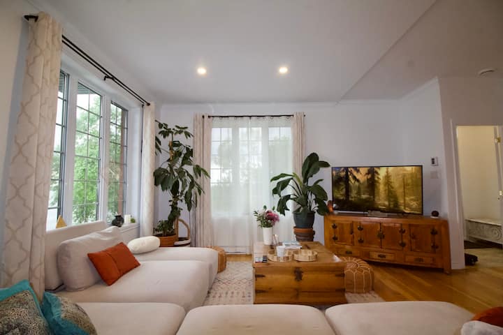 Cheerful Private Room On The Water Front - Boucherville