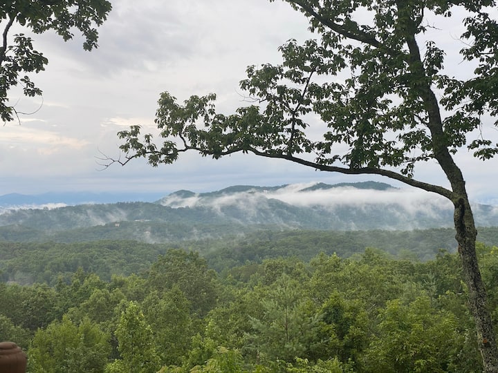 View! View! View! - Murphy, NC