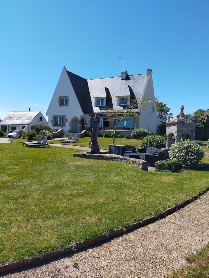 Sur La Plage De Kerfontaine, St Jacques, Sarzeau - Sarzeau