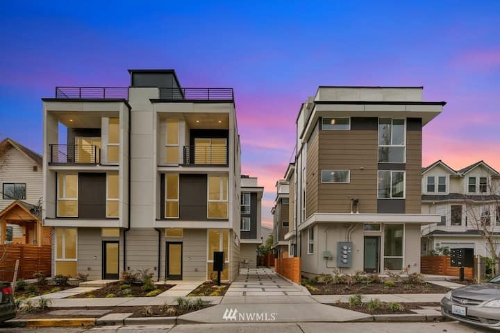 Private, Modern Townhome In Green Lake - Seattle