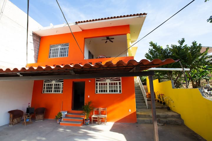 Spacious 2 Story 3 Bedroom Home Close To Beach - Bucerías