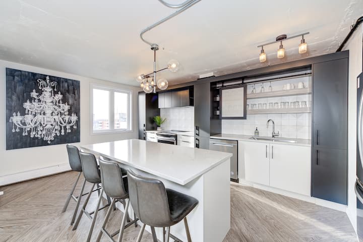 Cosmopolitan- Yxe Penthouse - Saskatoon