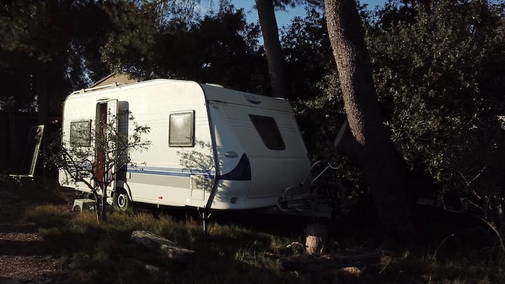Caravan A Louer. Pour Emporter Ou Sur Site. - Beaucaire