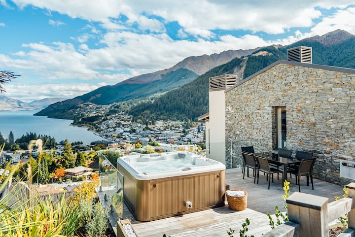 Villa Avec Vue Panoramique Sur Le Lac - Jacuzzi De Luxe Au Centre - Queenstown