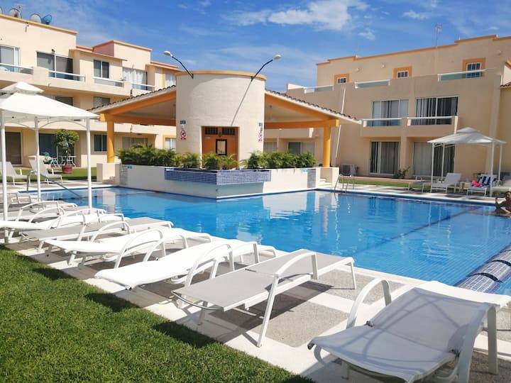 Linda Casa / Nice Condo In Acapulco Diamante - Acapulco