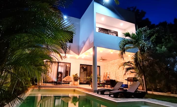Modern-relaxing Home "Private Pool W/children Area - Tulum
