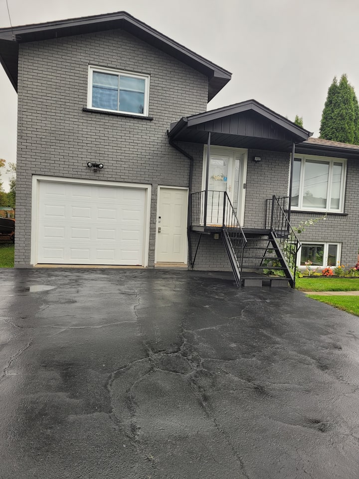 Grey Nest 3 Bedrooms - Greater Sudbury