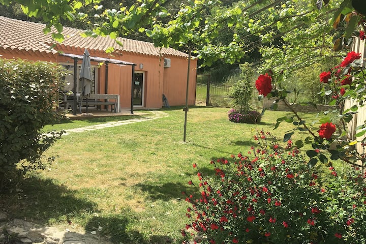 Gîte 2 Chambres Dans Domaine Viticole - Carnas