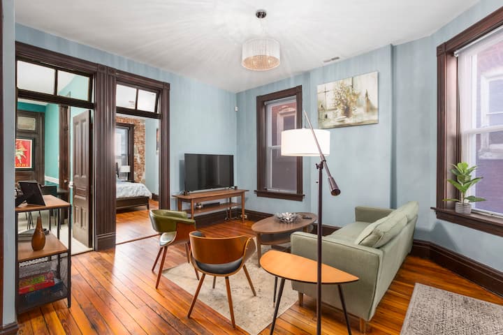 Gwen's Getaway Off Cherokee St. In South St. Louis - 聖路易斯