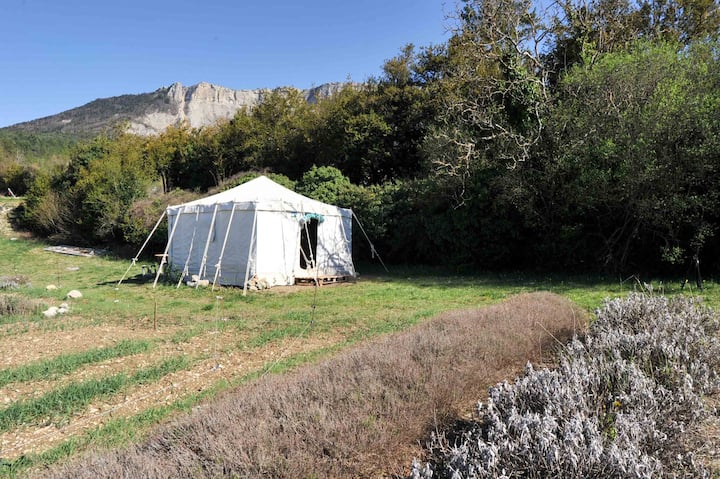 Nuitée En Tente Berbère - La Motte-Chalancon