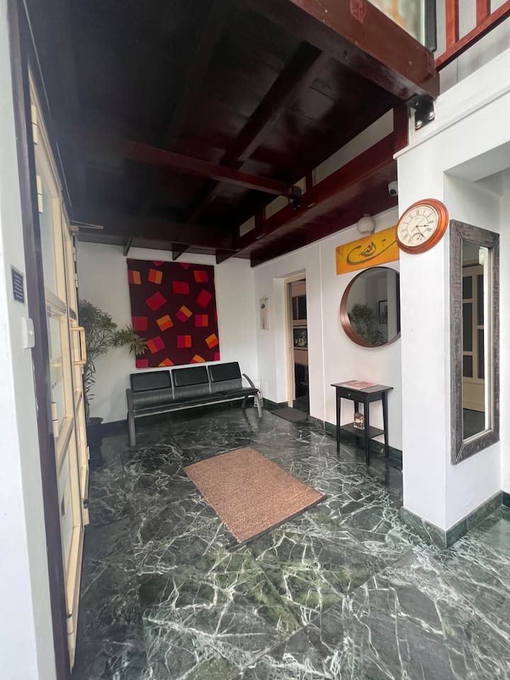 2 Bed Room Spacious Apartment In Colombo 4 - Colombo