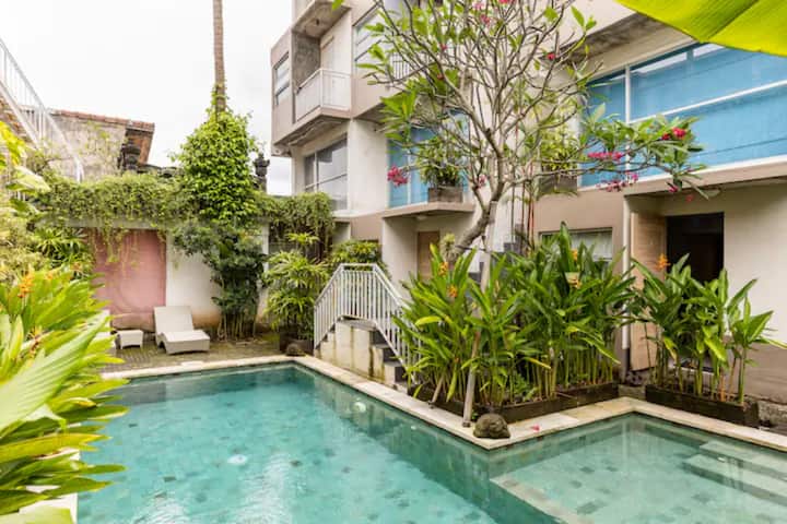 A Loft Apartment 9 W/ Shared Pool In Denpasar - Denpasar