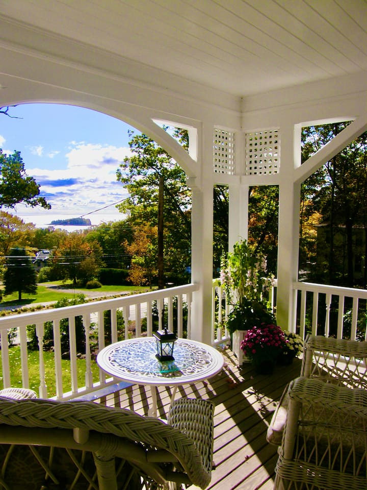 Camden Oceanview Luxury Suite Fireplace Deck King - Camden, ME