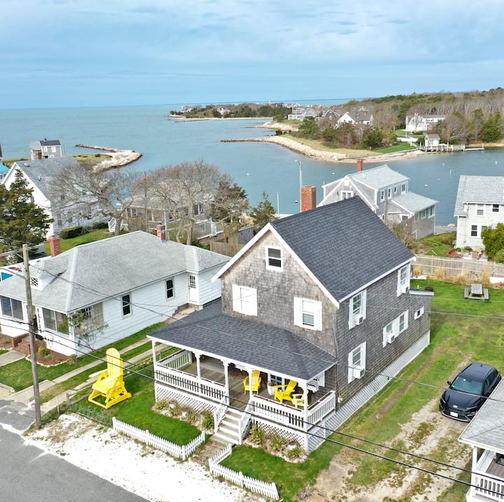 New Silver Restored Cottage, Ac, Porch, 4br Wow - Falmouth, MA