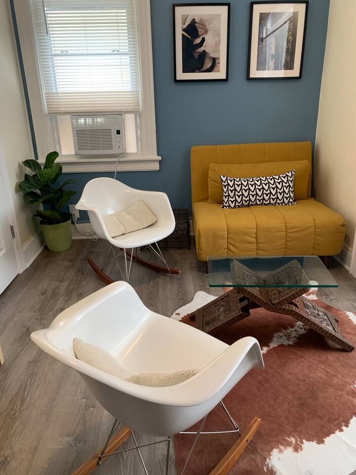 Cozy Ozone Park Studio Oasis W/kitchenette - Long Island, NY