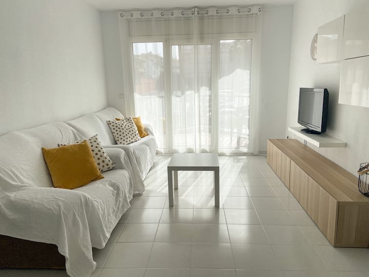 Apartamento Con Párquing En El Centro De L'escala - La Escala