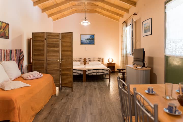 Joya's Little Farm Cottage - Греция