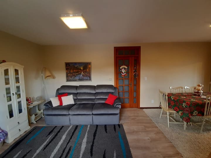 Conforto, Silêncio E Excelente Localização! - Gramado