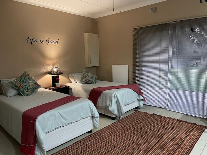 Ribble House Boho Room - Vereeniging