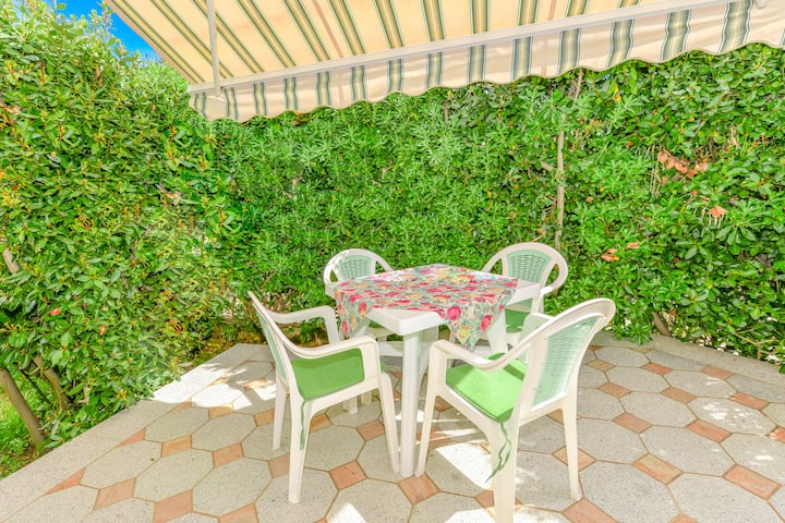 Mery 4 - Beautifull One Bedroom App. Near Center - Caska
