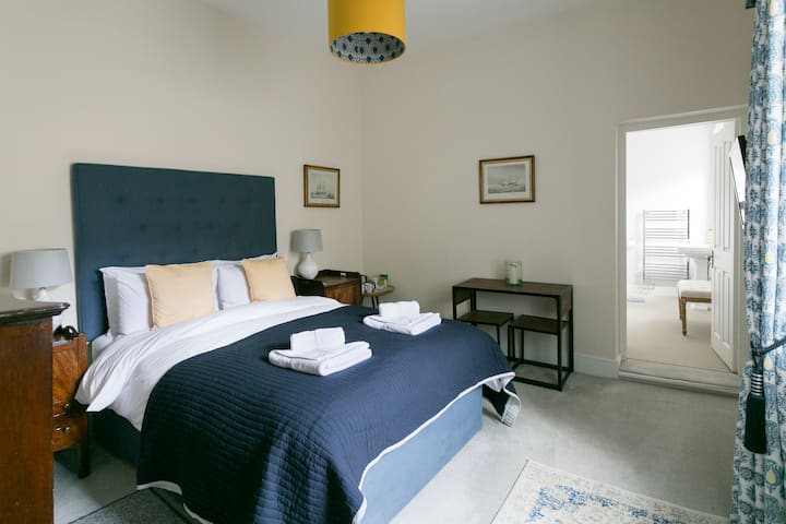 Hadrian Room @ Stay On The Hill, Northumberland - Hexham